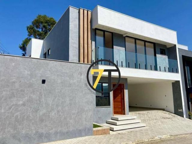 Casa de Condomínio