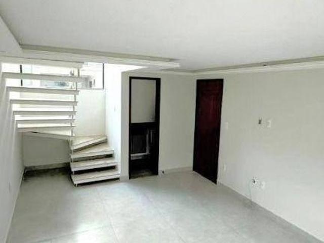 Casa de Condomínio