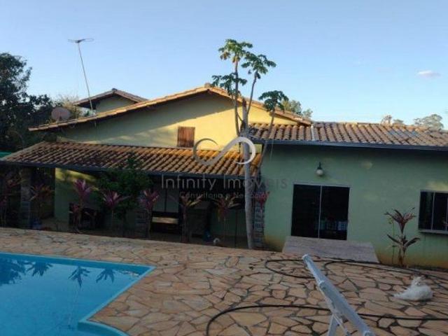 Casa de Condomínio