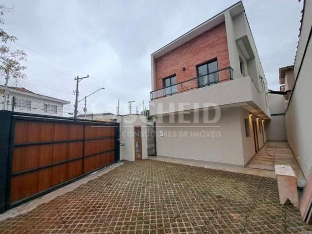 CASA DE CONDOMINIO