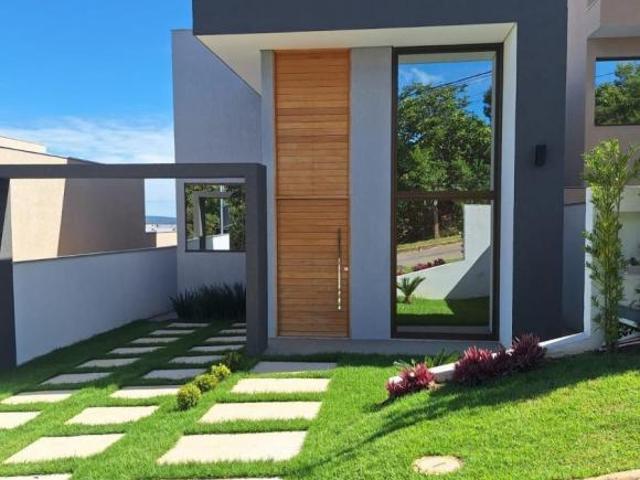 Casa de Condomínio