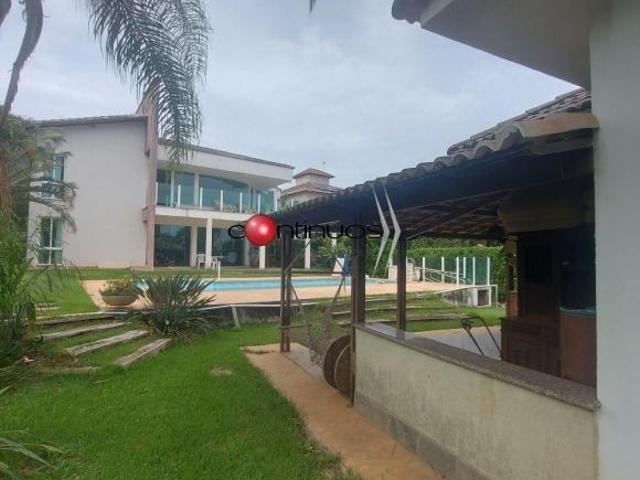 Casa de Condomínio
