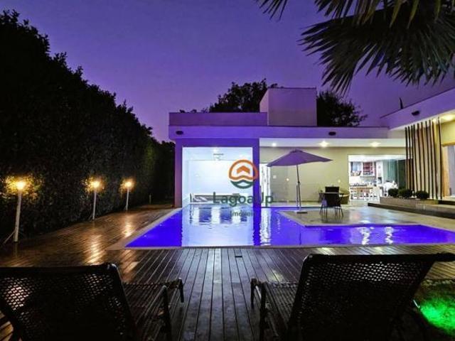 Casa de Condomínio