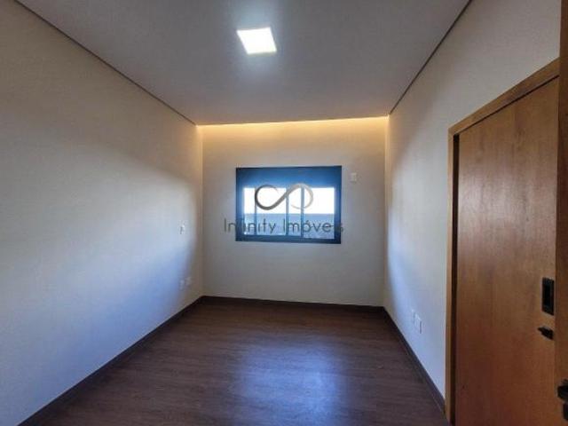 Casa de Condomínio