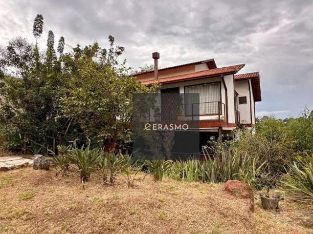 Casa de Condomínio