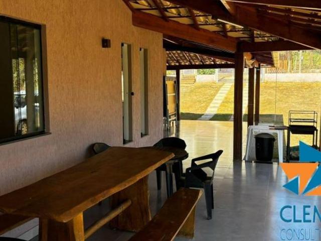 Casa de Condomínio