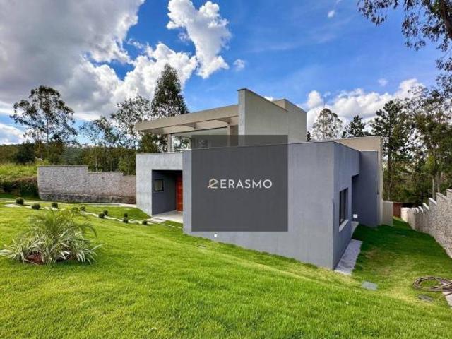 Casa de Condomínio
