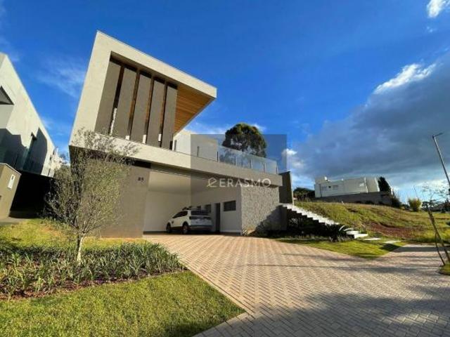 Casa de Condomínio