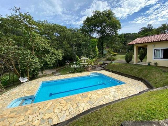 Casa de Condomínio