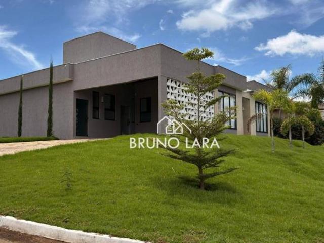 Casa de Condomínio