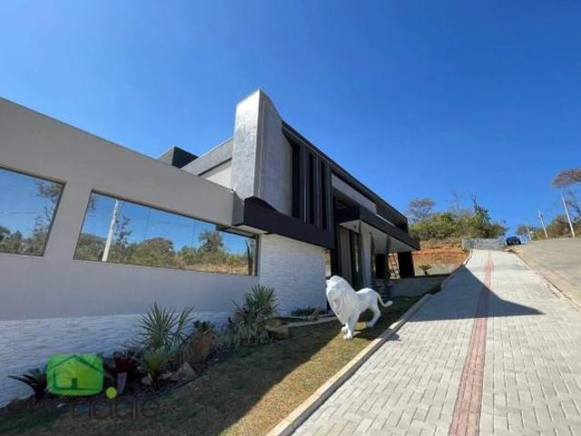 Casa de Condomínio