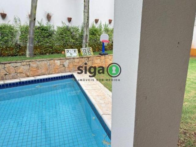 CASA DE CONDOMINIO 857m² COM 4 QUARTOS SUITES A VENDA NA JOB LANE BROOKLIN