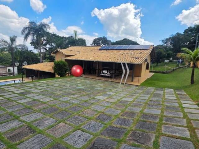 Casa de Condomínio