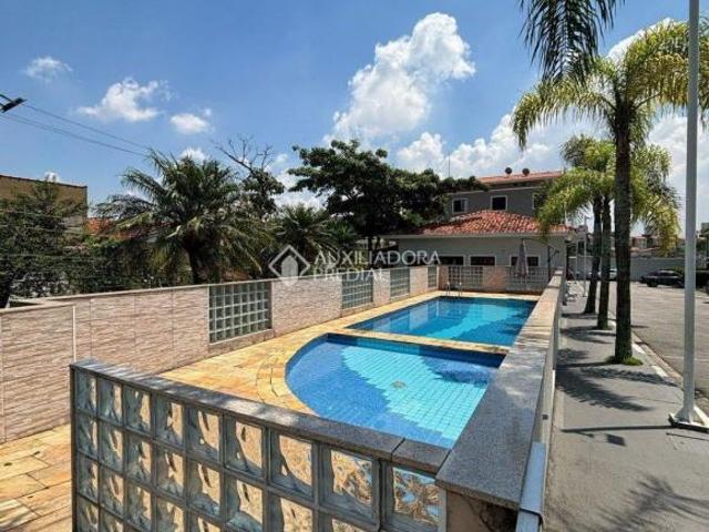 CASA DE CONDOMINIO