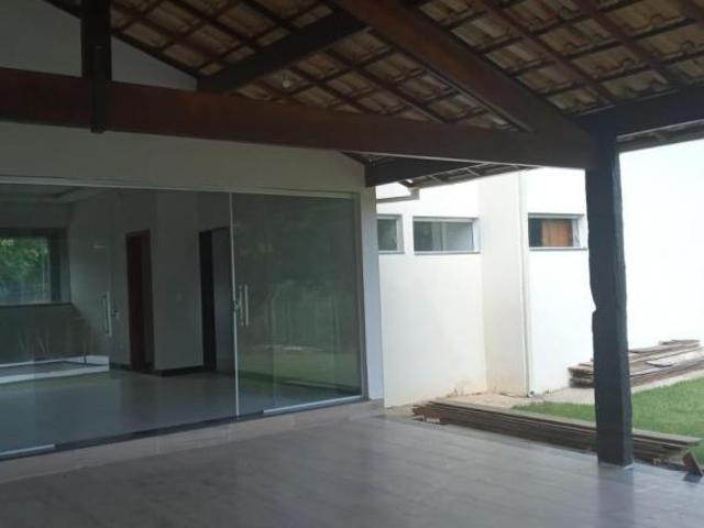 Casa de Condomínio
