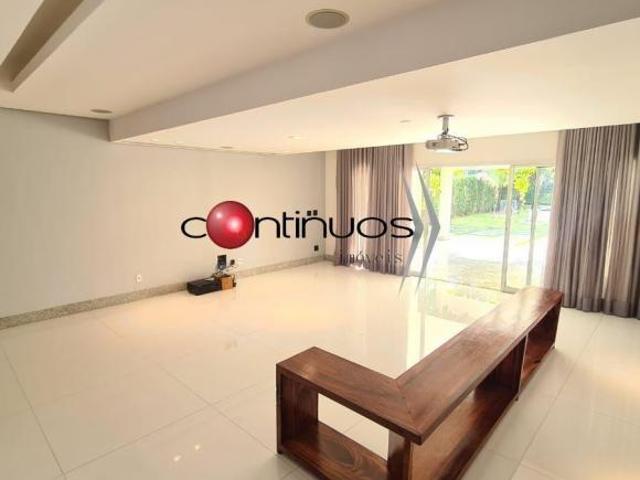 Casa de Condomínio