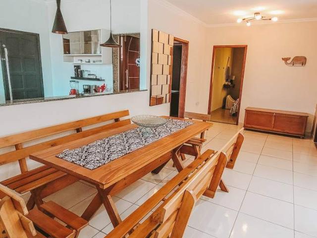 Casa de condomínio com acesso particular a lagoa de Araruama