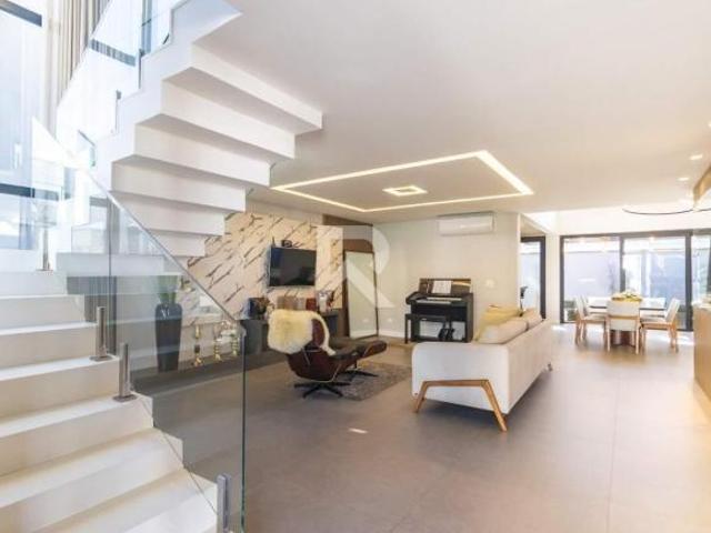 Casa de Condomínio com Jardim, 3 Quartos, 4 Vagas à venda, 297 m² Santa Felicidade Curitiba/PR