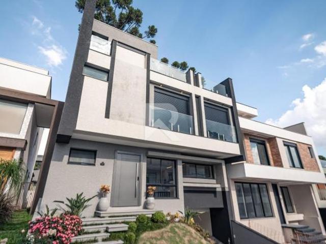 Casa de Condomínio com Vista Livre Definitiva, 3 suítes 3 vagas à venda, 255 m² Santo Inácio Cur