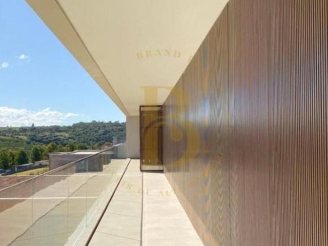 Casa de condomínio com 1486.0 m², à venda no