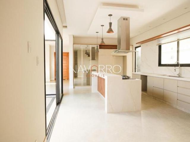 Casa de condomínio com 167 m², com 3 quartos sendo 3 suítes à venda no Granja Olga