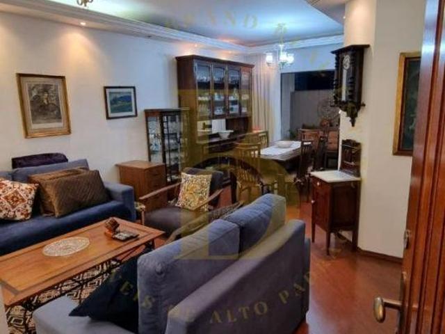 Casa de condomínio com 192 m², 3 quartos sendo 1 suíte à venda no bairro Vila Leopoldina