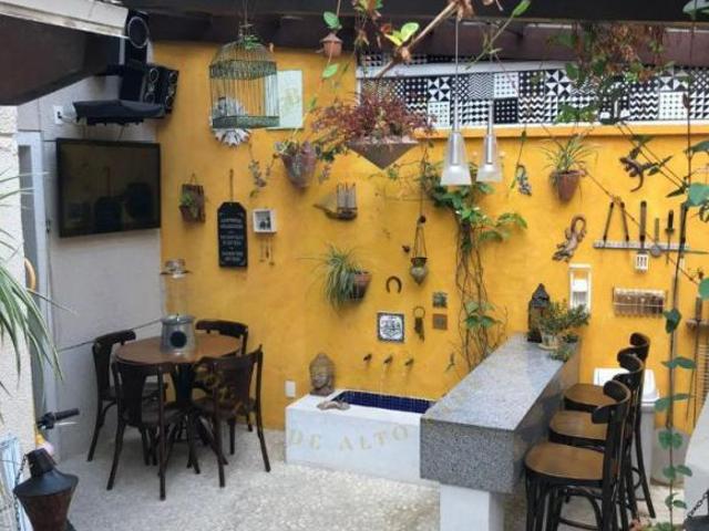Casa de condomínio com 125.5 m², 4 quartos sendo 1 suíte à venda no bairro Jardim Passargada