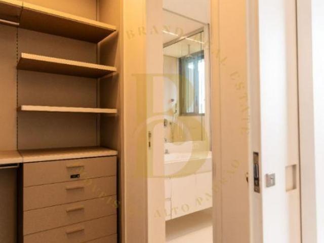 Casa de condomínio com 1267 m², 5 quartos sendo 5 suítes à venda no bairro Alphaville