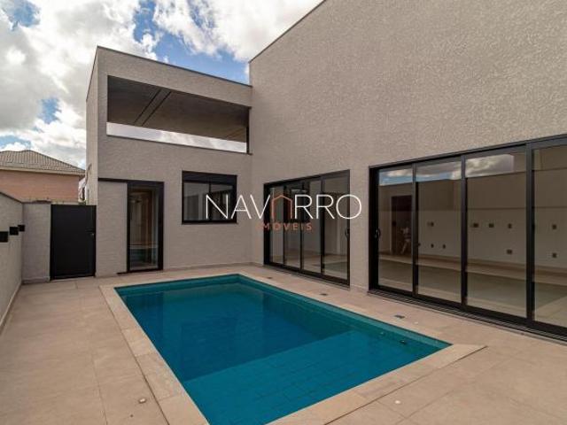Casa de condomínio com 268 m², 4 quartos sendo 4 suítes à venda no Alphaville Nova Esplanada