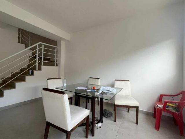 Casa de condomínio com 2 dormitórios à venda, 67 m² por R$ 378.000 Tude Bastos Praia Grande/SP