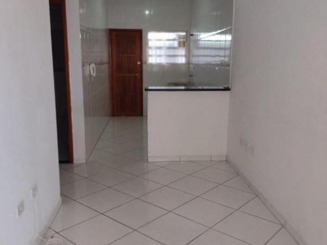 Casa de condomínio com 2 dormitórios na Vila Sonia, em Praia Grande SP