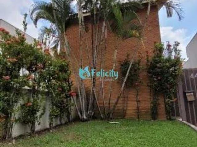 Casa de Condomínio com 2 dorms, 1 vaga, 96m2 no Jardim Regina