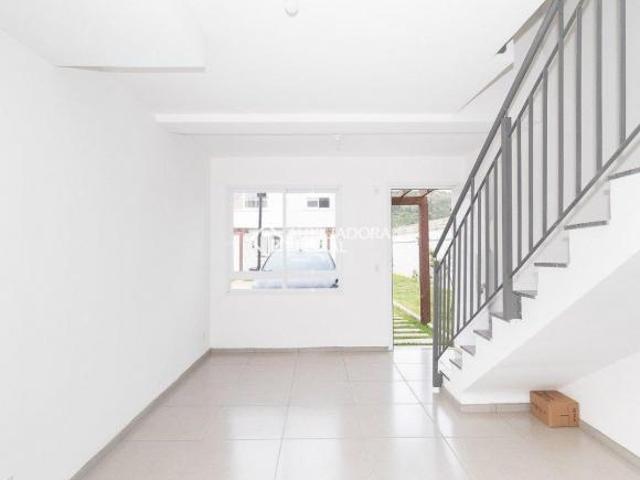 Casa de condomínio com 2 quarto, suíte,vaga e infra completa!