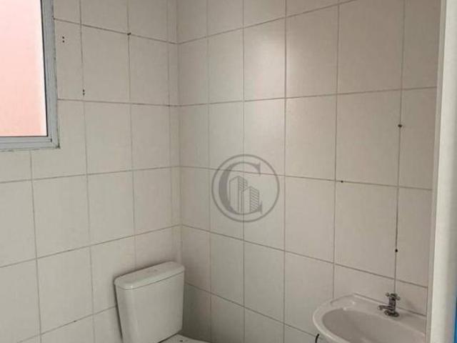 Casa de condomínio com 2 quartos à venda no Condomínio Ouro Verde 2 por R$ 295.000,00