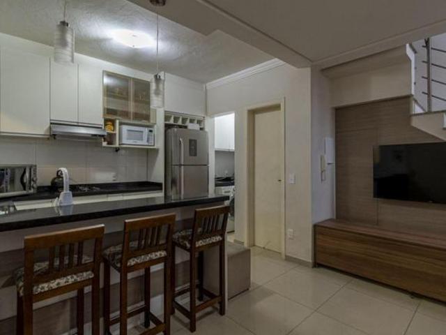Casa de Condomínio com 2 quartos à venda em Canoas, no bairro Niterói