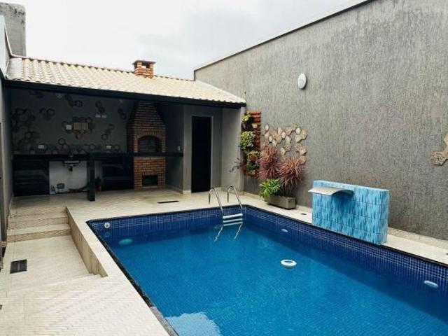 Casa de Condomínio com 2 quartos, Balneário Maracanã, Praia Grande R$ 360 mil