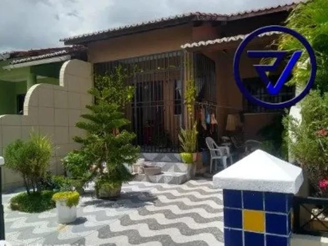 Casa de Condomínio com 2 Quartos e 1 banheiro à Venda, 50 m² por R$ 268.000