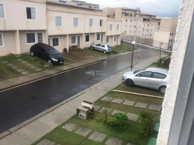 Casa de Condomínio com 2 Quartos e 1 banheiro à Venda, 70 m² por R$ 300.000