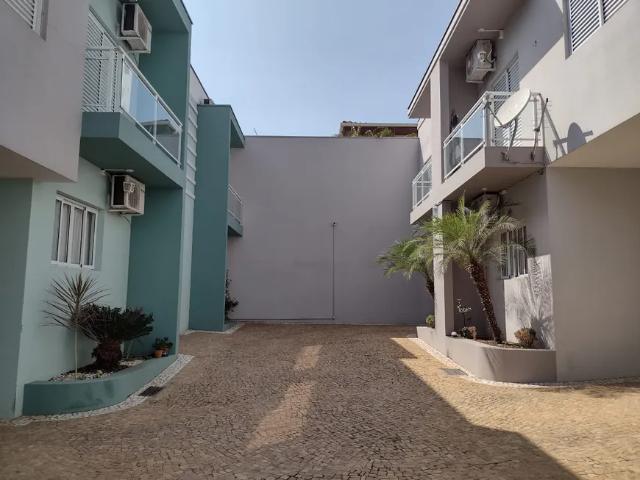 Casa de Condomínio com 2 Quartos e 1 banheiro à Venda, 77 m² por R$ 365.000
