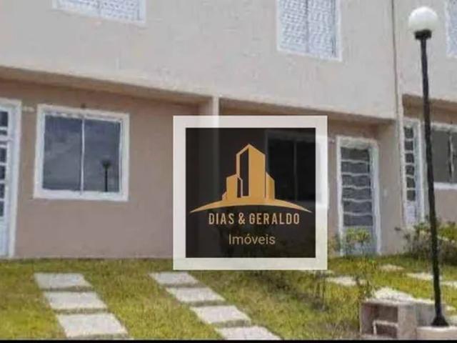 Casa de Condomínio com 2 Quartos e 1 banheiro à Venda, 80 m² por R$ 275.000