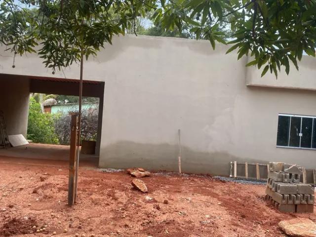 Casa de Condomínio com 2 Quartos e 1 banheiro à Venda, 200 m² por R$ 190.000