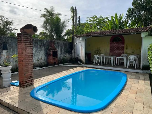 Casa de Condomínio com 2 Quartos e 2 banheiros à Venda, 120 m² por R$ 364.000