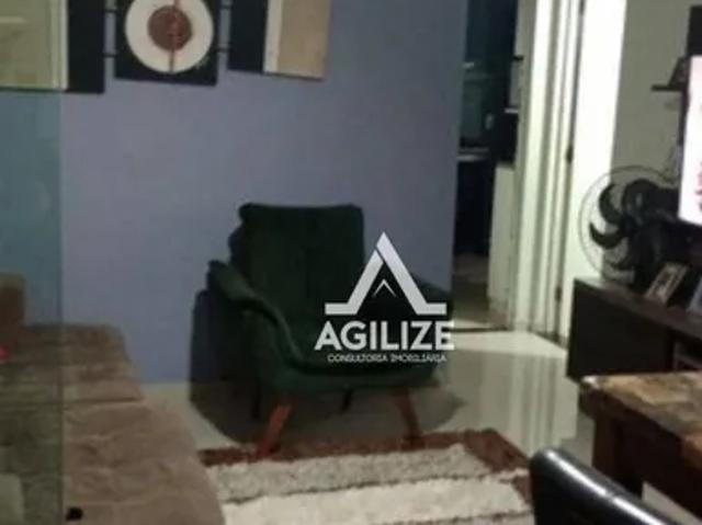 Casa de Condomínio com 2 Quartos e 2 banheiros à Venda, 200 m² por R$ 300.000