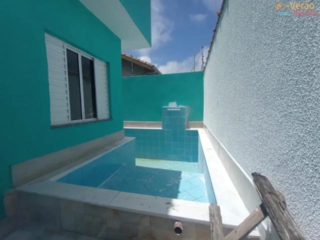 Casa de Condomínio com 2 Quartos e 2 banheiros à Venda, 42 m² por R$ 230.000