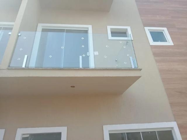 Casa de Condomínio com 2 Quartos e 2 banheiros à Venda, 61 m² por R$ 269.000