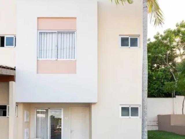 Casa de Condomínio com 2 Quartos e 2 banheiros à Venda, 65 m² por R$ 200.000