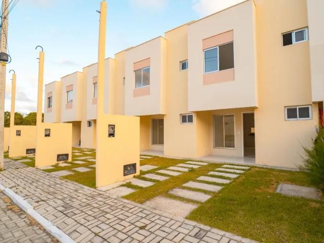 Casa de Condomínio com 2 Quartos e 2 banheiros à Venda, 65 m² por R$ 200.000