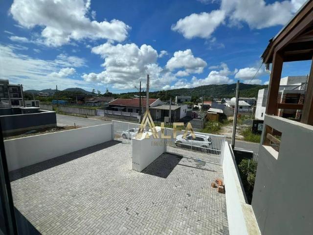 Casa de Condomínio com 2 Quartos e 2 banheiros à Venda, 65 m² por R$ 360.000