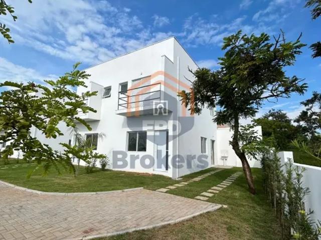 Casa de Condomínio com 2 Quartos e 2 banheiros à Venda, 77 m² por R$ 350.000