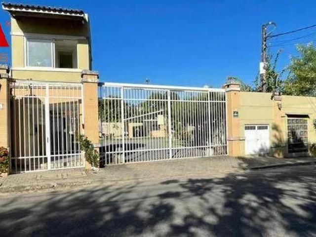 Casa de Condomínio com 2 Quartos e 2 banheiros à Venda, 85 m² por R$ 350.000